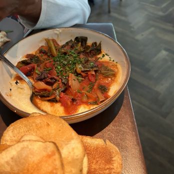 MICHAEL’S GENUINE FOOD & DRINK - Updated Jun 2024 - 2776 Photos & 1950 ...