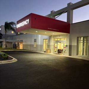 SEBASTIAN RIVER MEDICAL CENTER - Updated January 2026 - 19 Photos & 76 ...