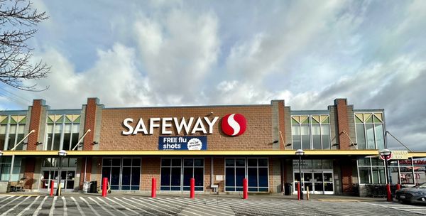SAFEWAY - Updated October 2025 - 35 Photos & 136 Reviews - 1423 NW ...