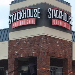 STACKHOUSE PUB AND GRILL - Updated July 2025 - 66 Photos & 98 Reviews ...