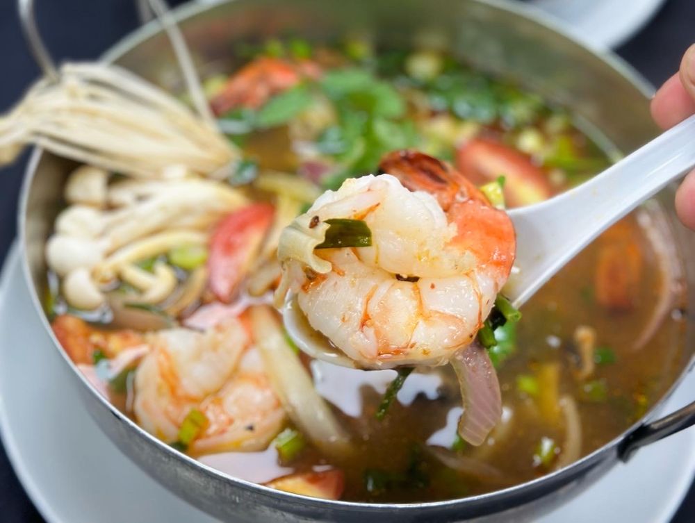 THAI CHIANG RAI RESTAURANT - Updated July 2025 - 421 Photos & 129 ...