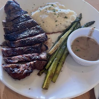 THE PERFECT LANDING RESTAURANT - Updated December 2024 - 518 Photos ...