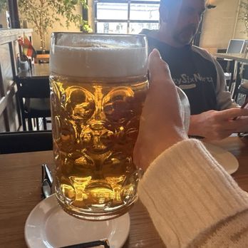 GILDE BREWERY - Updated December 2025 - 230 Photos & 118 Reviews - 3530 ...