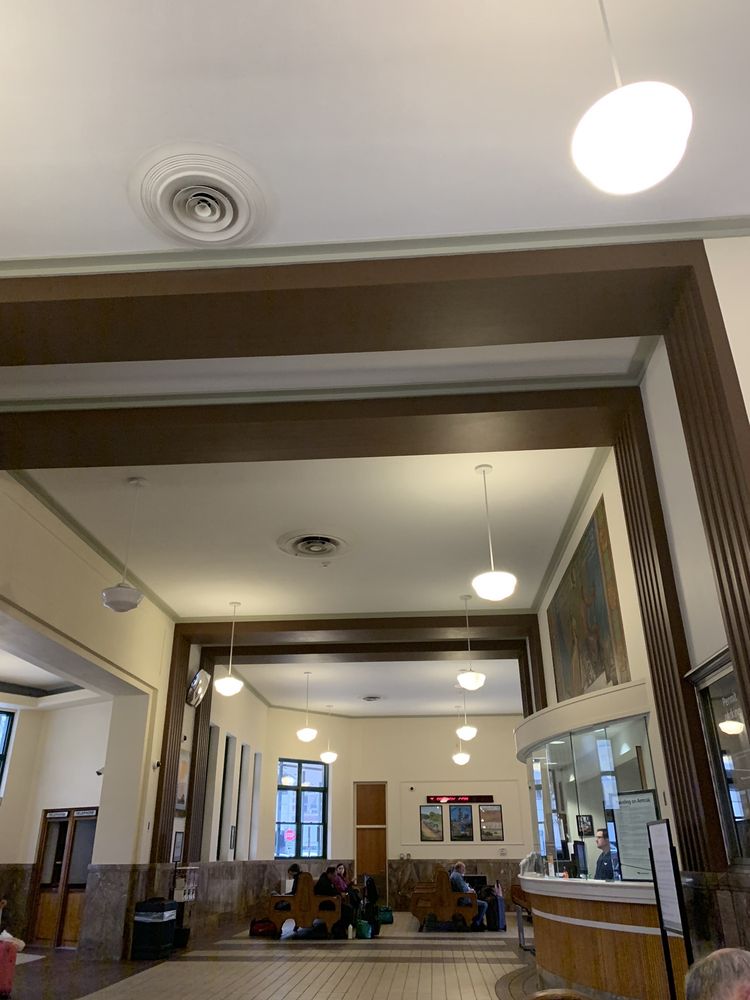 AMTRAK - 17 Reviews - 100 N 3rd St, Springfield, Illinois - Train ...