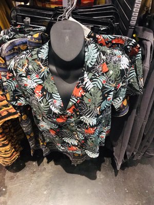 HOT TOPIC - 38 Photos & 57 Reviews - 3228 Glendale Galleria, Glendale ...
