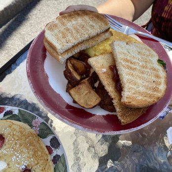 CENTER PERK - Updated June 2025 - 199 Photos & 195 Reviews - 639 Main ...