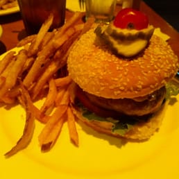 AMITY HALL DOWNTOWN - Updated October 2025 - 314 Photos & 475 Reviews ...