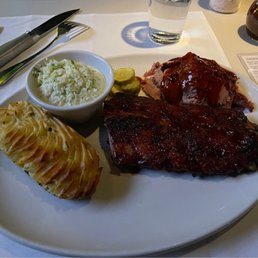 CARSON’S - Updated May 2025 - 630 Photos & 429 Reviews - 465 E Illinois ...