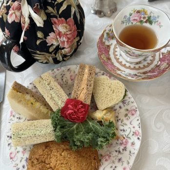 LISA’S TEA TREASURES - Updated July 2024 - 728 Photos & 251 Reviews ...