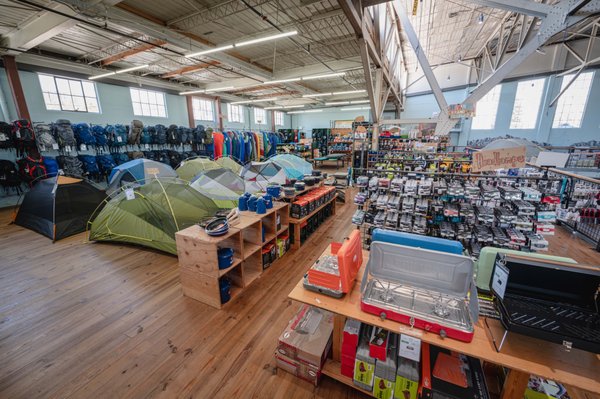 SPORTS BASEMENT - Updated June 2025 - 212 Photos & 411 Reviews - 2727 ...