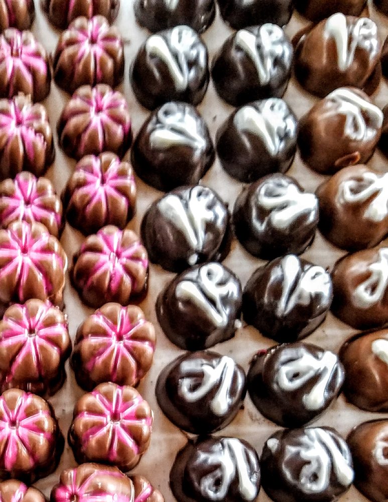 THE CANDY LADY - Updated December 2025 - 640 Romence Rd, Portage ...