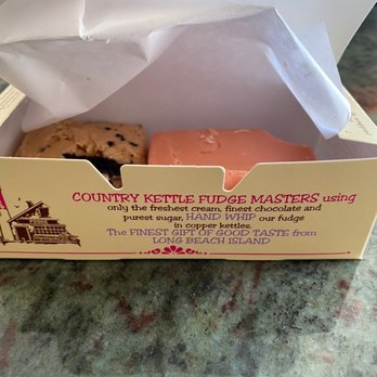 COUNTRY KETTLE FUDGE - Updated December 2025 - 42 Photos & 53 Reviews ...