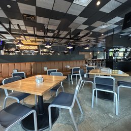 TIPSY COW BURGER BAR - Updated July 2025 - 134 Photos & 177 Reviews ...