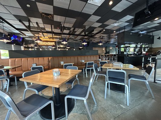 TIPSY COW BURGER BAR - Updated June 2024 - 89 Photos & 132 Reviews ...