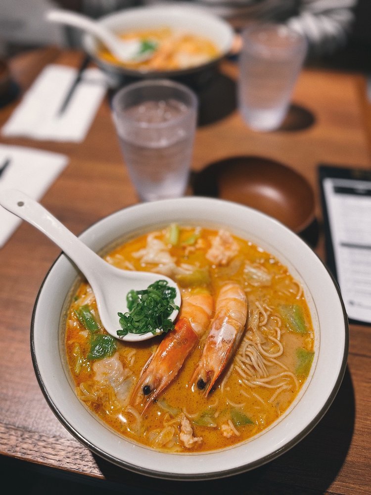 LE SHRIMP NOODLE BAR - 1028 Photos & 410 Reviews - 3333 Bristol St ...