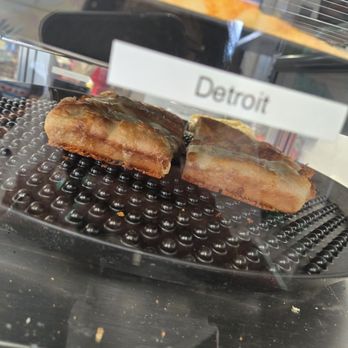 ROCKET SLICE - Updated October 2025 - 11 Reviews - 3918 W Touhy Ave ...