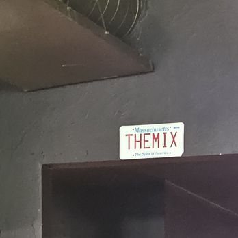 THE MIX - Updated December 2024 - 35 Photos & 15 Reviews - 555 Talbot ...