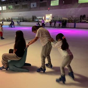 KENDALL ICE ARENA - 168 Photos & 90 Reviews - Skating Rinks - 10355 ...
