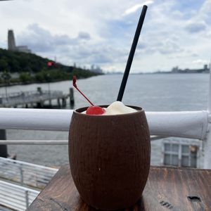 BAYLANDER STEEL BEACH - 294 Photos & 140 Reviews - 125th St W Harlem ...