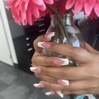 ELISE NAILS - Updated September 2024 - 148 Photos & 25 Reviews - 8121 ...