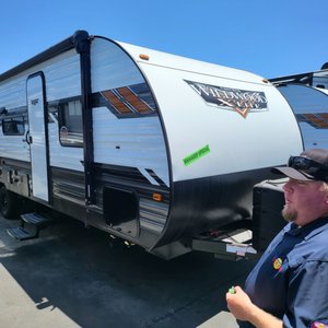 MIKE THOMPSON’S RV SUPER STORE - 81 Photos & 320 Reviews - 10480 ...