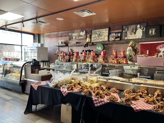 GALLO ITALIAN SUPPER CLUB AND BAKERY - Updated August 2025 - 298 Photos ...