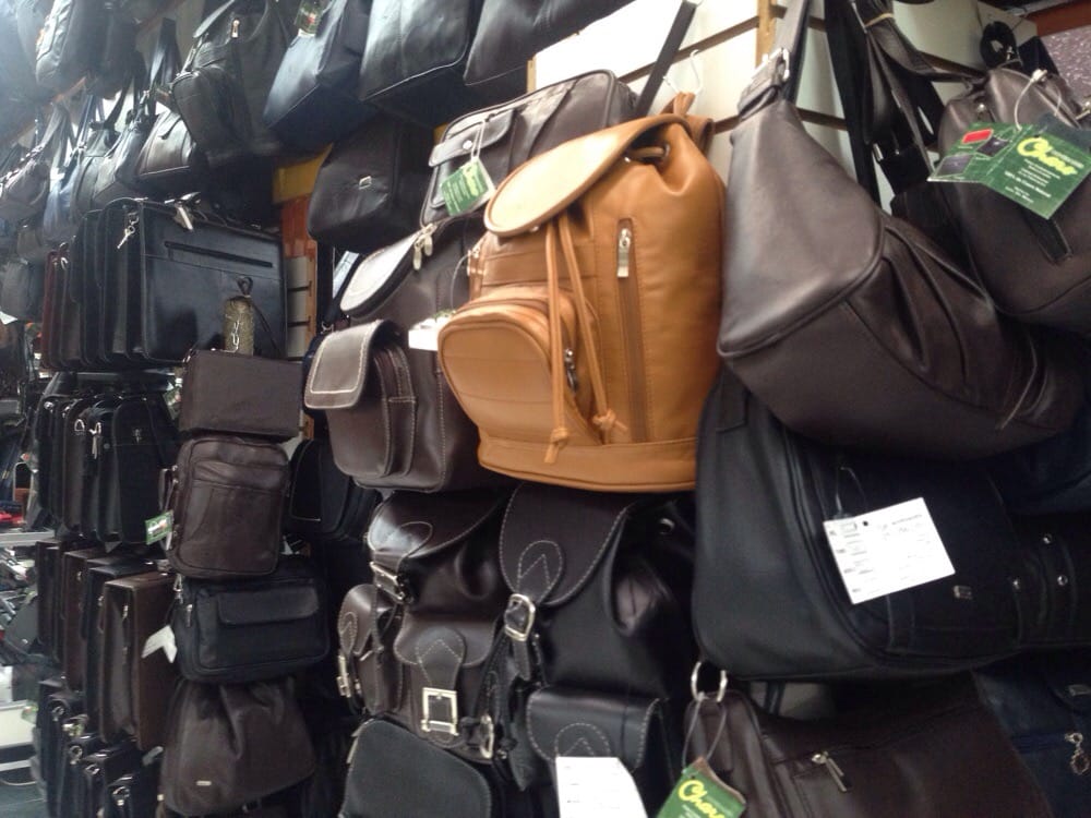 NOVEDADES CHARO - Españita 685, León, Guanajuato, Mexico - Leather ...