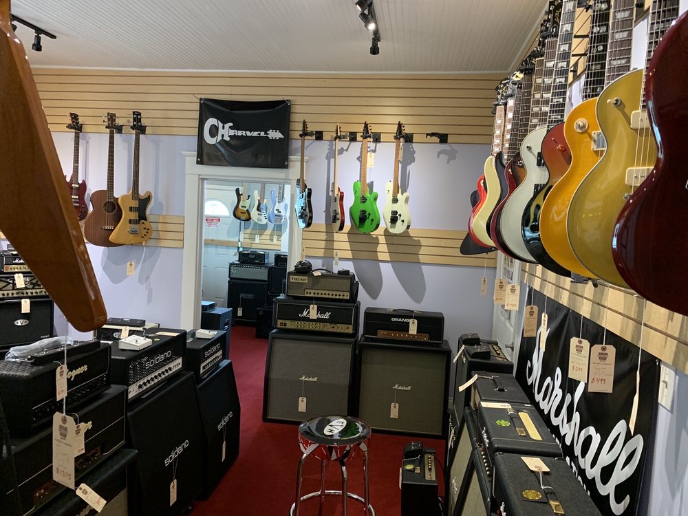 ATLANTA DISCOUNT MUSIC - 26 Photos & 29 Reviews - 3514 Chamblee ...