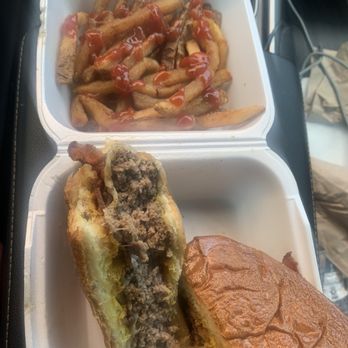 CHAPPS BURGERS - Updated May 2025 - 121 Photos & 154 Reviews - 2045 N ...