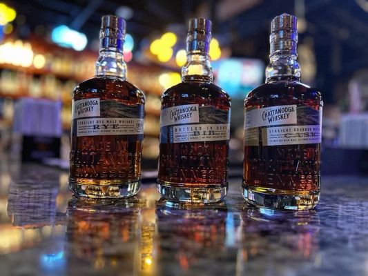 BORO BOURBON & BREWS - Updated May 2025 - 167 Photos & 33 Reviews - 124 ...