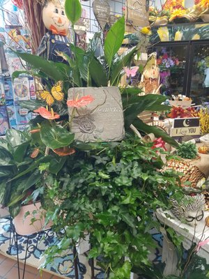 CINDYS FLOWER SHOP - Updated May 2026 - 57 Photos & 39 Reviews - 1138 ...