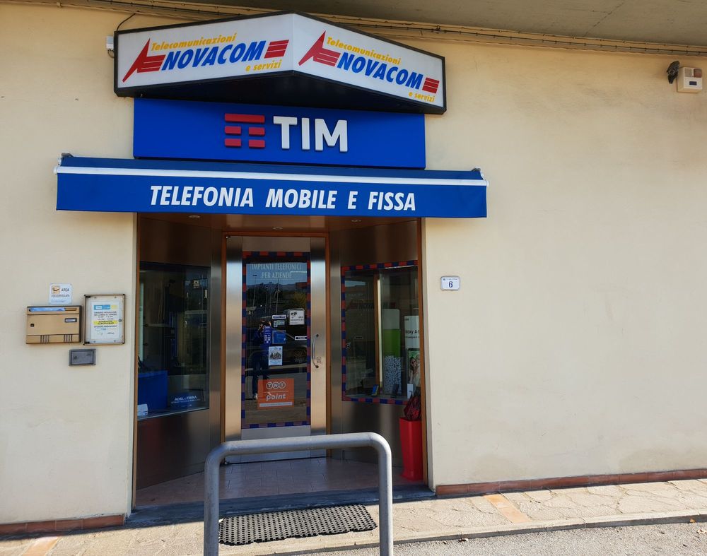 NOVACOM TIM - Via Benvenuto Cellini 6, Pistoia, Italy - Mobile Phones ...