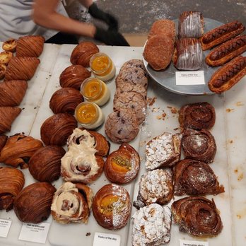 REUNION BREAD - Updated October 2025 - 283 Photos & 217 Reviews - 3350 ...