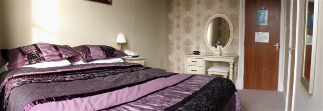 THE YORK PRIORY GUEST HOUSE - Updated May 2026 - 11 Photos - 26-128 ...
