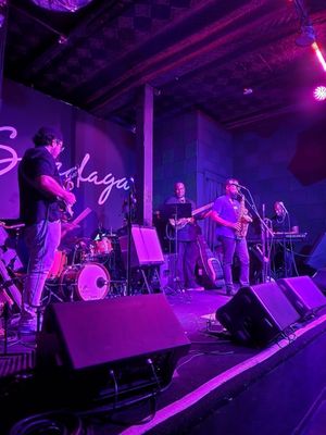 SANDAGA 813 - Updated December 2025 - 213 Photos & 130 Reviews - 813 ...