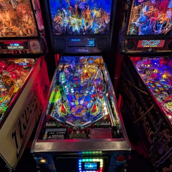 GROUND KONTROL CLASSIC ARCADE - Updated December 2025 - 940 Photos ...