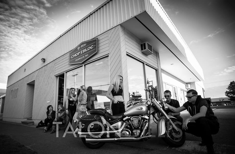 YE OLDE CHOP BLOC - Updated December 2025 - 4731 Lazelle Avenue ...