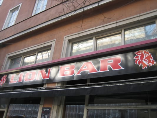 LION BAR - Updated January 2026 - 12 Photos & 23 Reviews - Sveavägen 39 ...