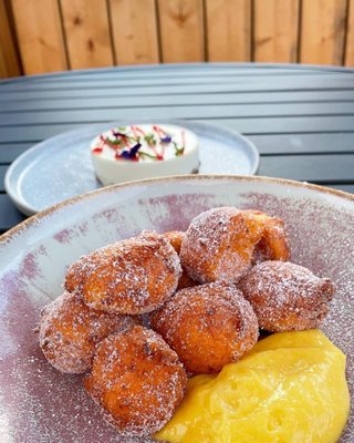 SUNFLOWER CAFE - Updated December 2025 - 41 Photos - 10225 272 Street ...