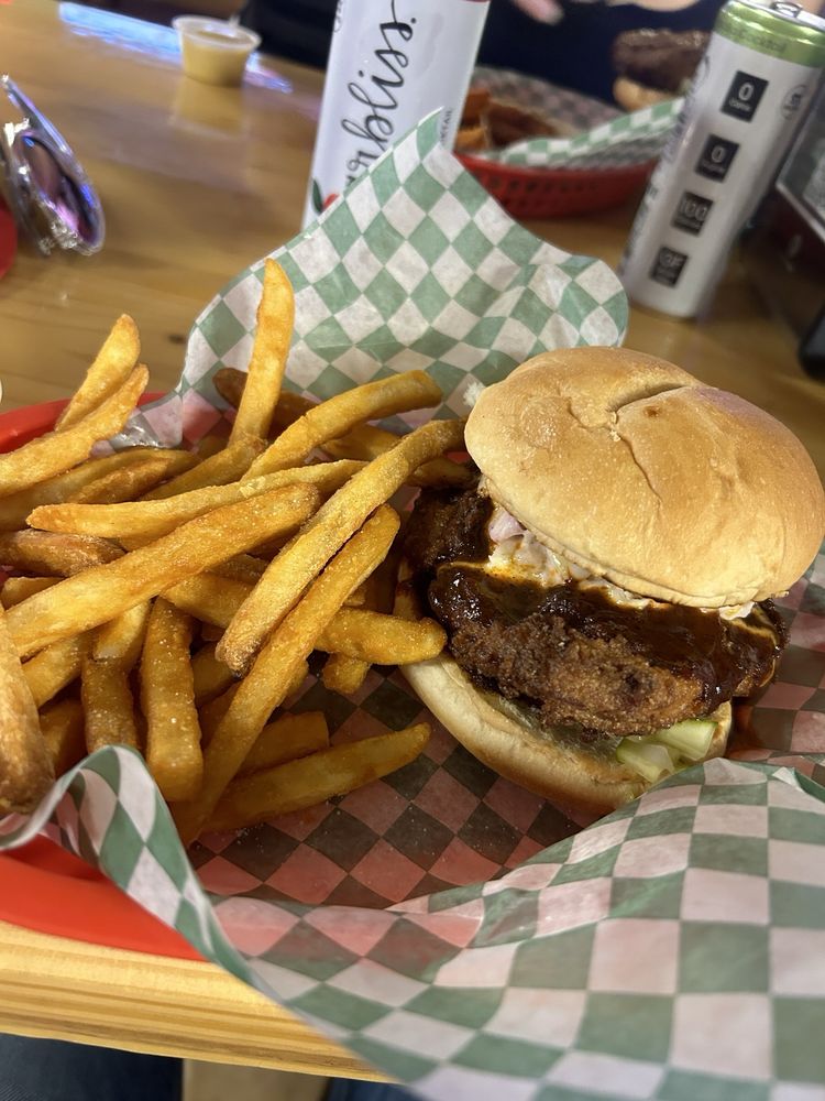 THE SALTY PICKLE BAR AND GRILL - Updated December 2025 - 43974 390th St ...