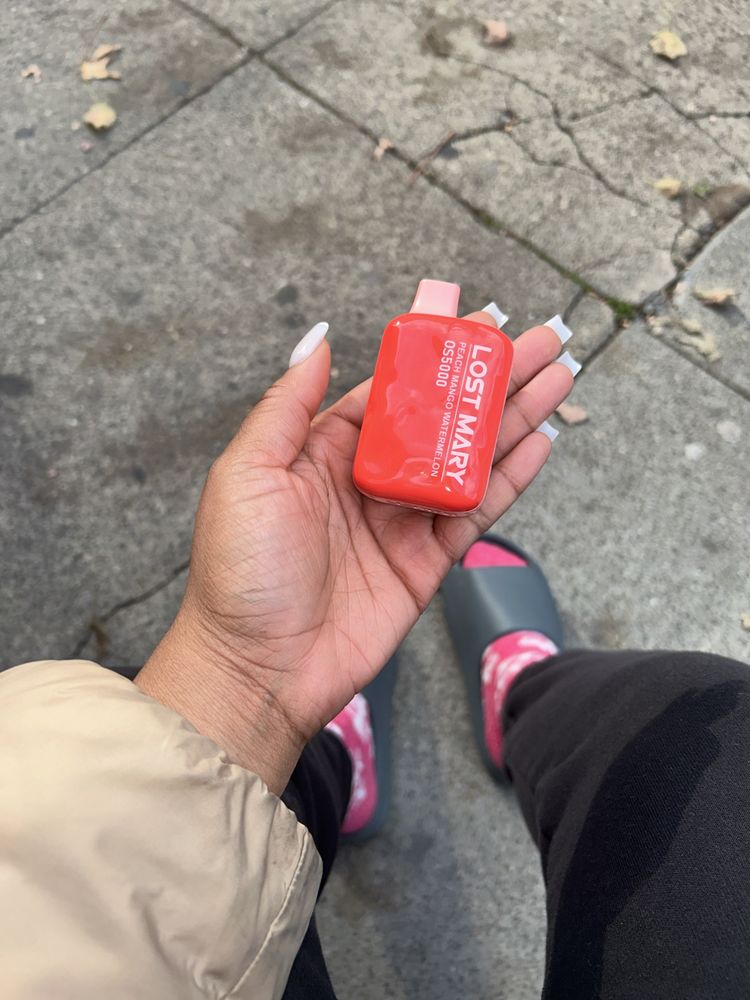 SMOKE ZONE GIFT AND SMOKE - Updated May 2026 - 372 17th St, Oakland ...