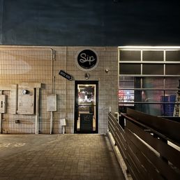 36 BELOW - Updated July 2025 - 809 Photos & 307 Reviews - 3620 E Indian ...