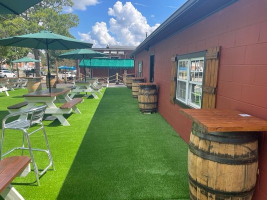 MATTHEWS SOCIAL HOUSE - 11 Photos - 105 W Charles St, Matthews, North ...