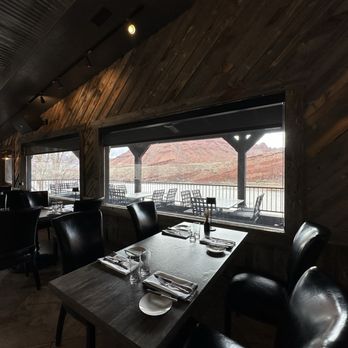 RIVER GRILL RESTAURANT - Updated December 2025 - 77 Photos & 38 Reviews ...