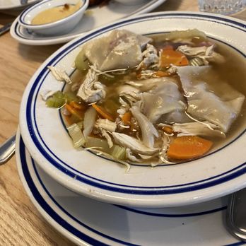 MAVEN’S DELICATESSEN - Updated August 2024 - 157 Photos & 216 Reviews ...