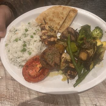 LOCAL TABLE - Updated May 2025 - 104 Photos & 107 Reviews - 4223 ...