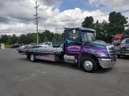 PRICED RITE TOWING & AUTO REPAIR - Updated December 2025 - 12 Photos ...