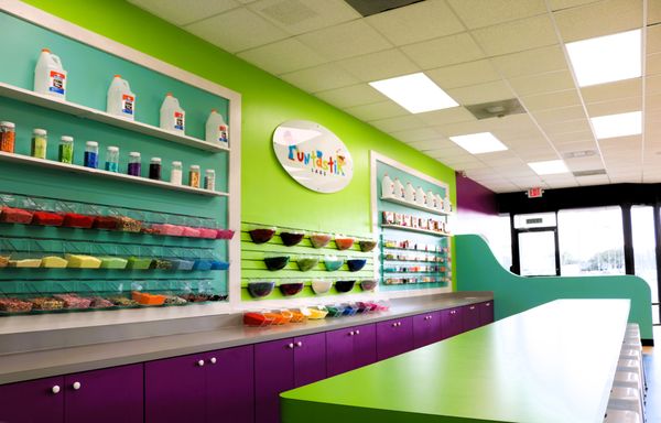 FUNTASTIK LABS - Updated July 2025 - 19 Photos - 13741 Southwest Fwy ...