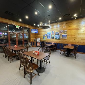HUCKLEBERRY GRILL - 41 Photos - 335 West 1830 S, Salt Lake City, Utah ...