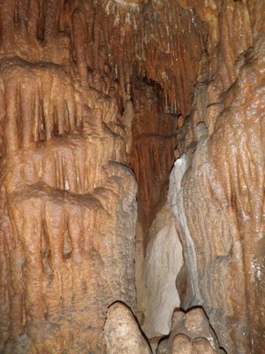 CRYSTAL CAVE - Updated August 2025 - 7126 N Crystal Cave Ln ...